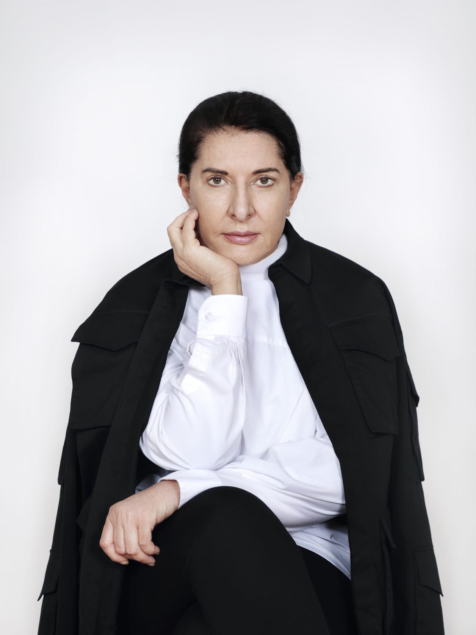 Art Movements: Marina Abramović, Rosana Paulino, AI Art Museum